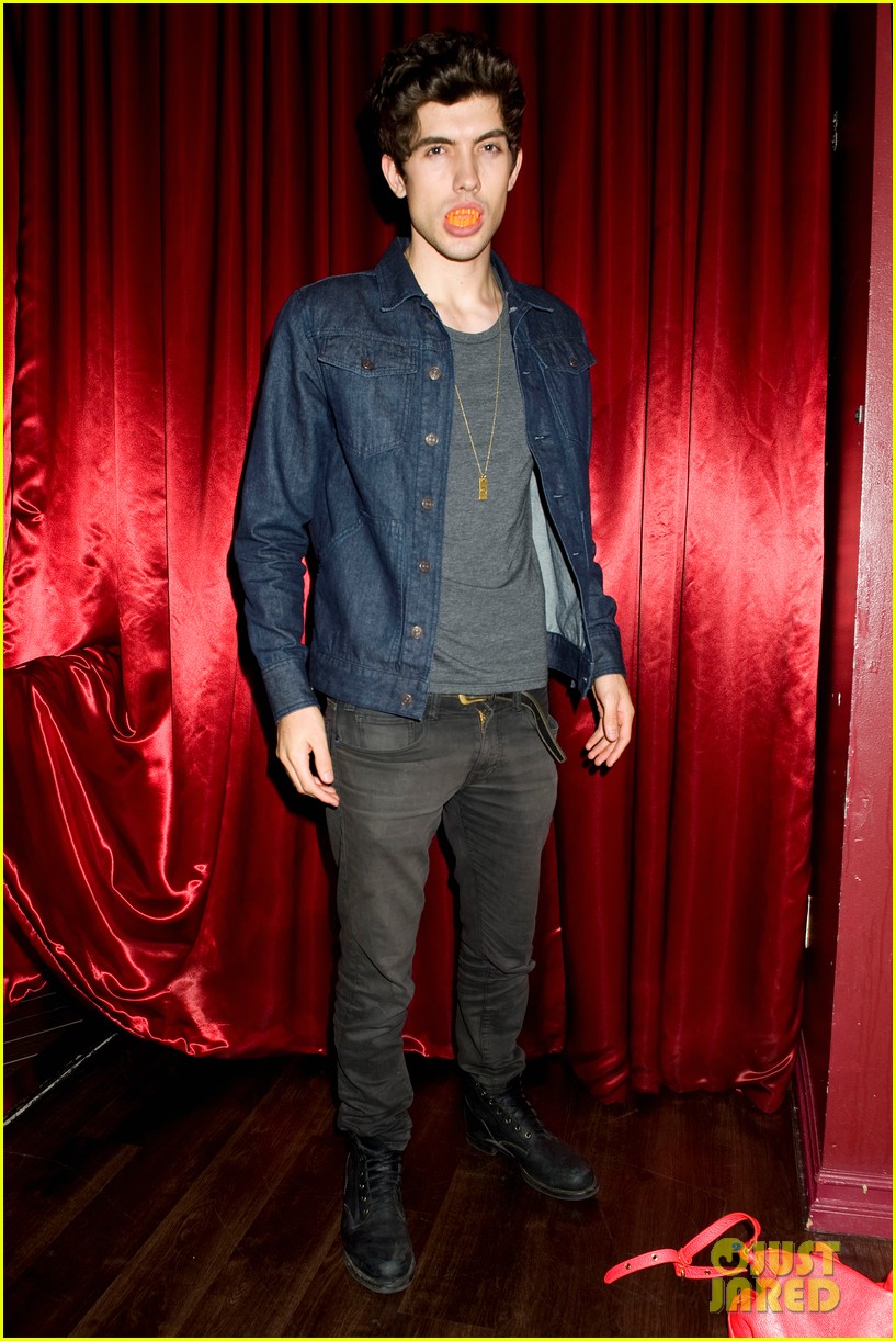 Joey King & Becca Tobin - Just Jared Halloween Party 2013: Photo ...