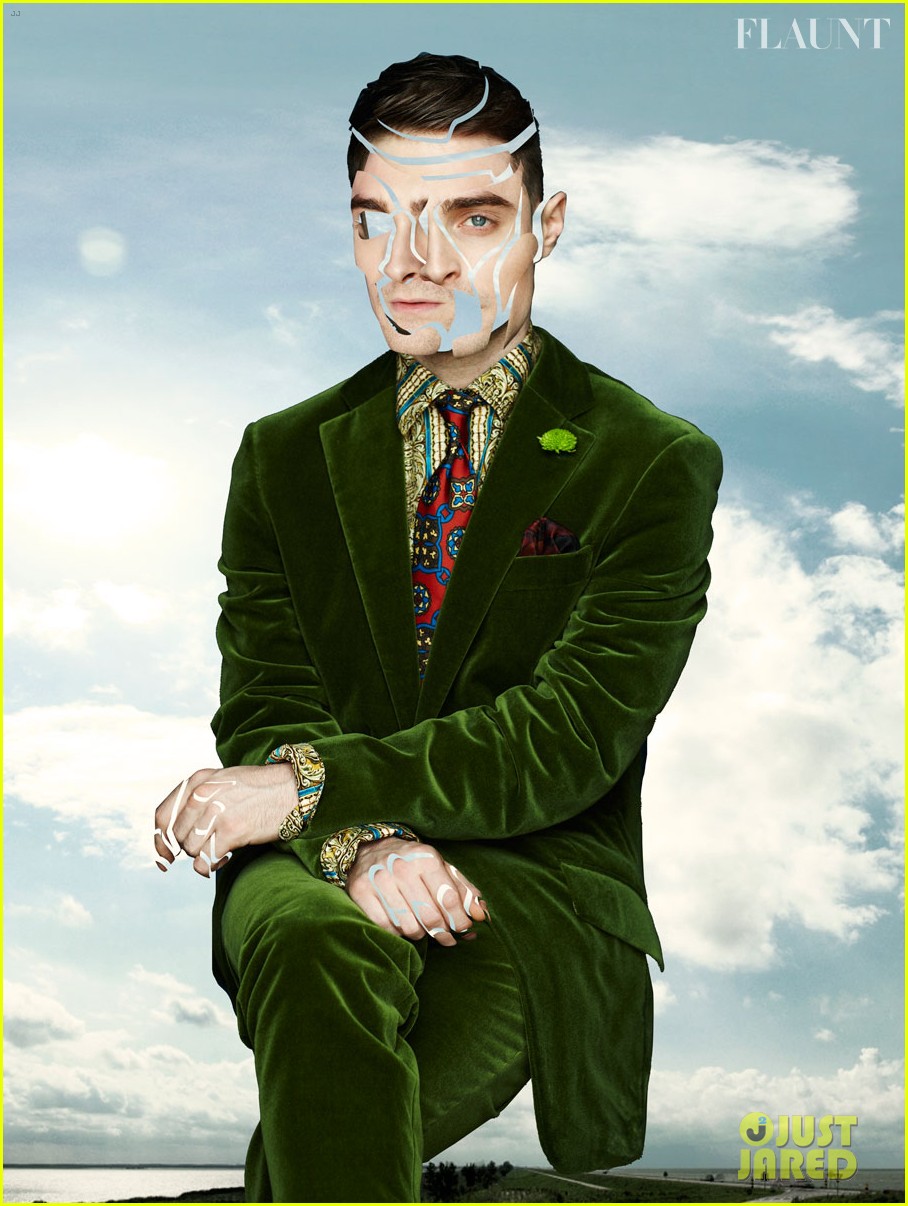 Daniel Radcliffe Covers 'Flaunt' Magazine November 2013: Photo 2971929 ...