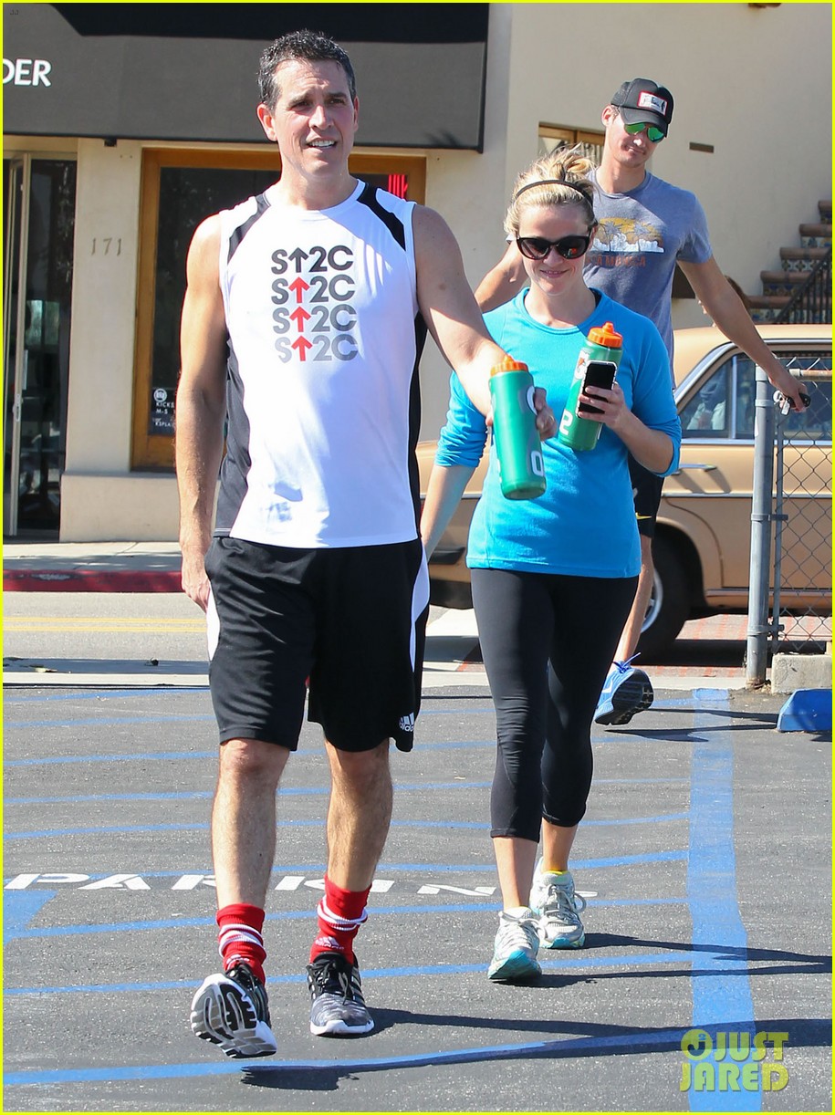 Reese Witherspoon & Jim Toth: Saturday Lunch with the Kids!: Photo ...