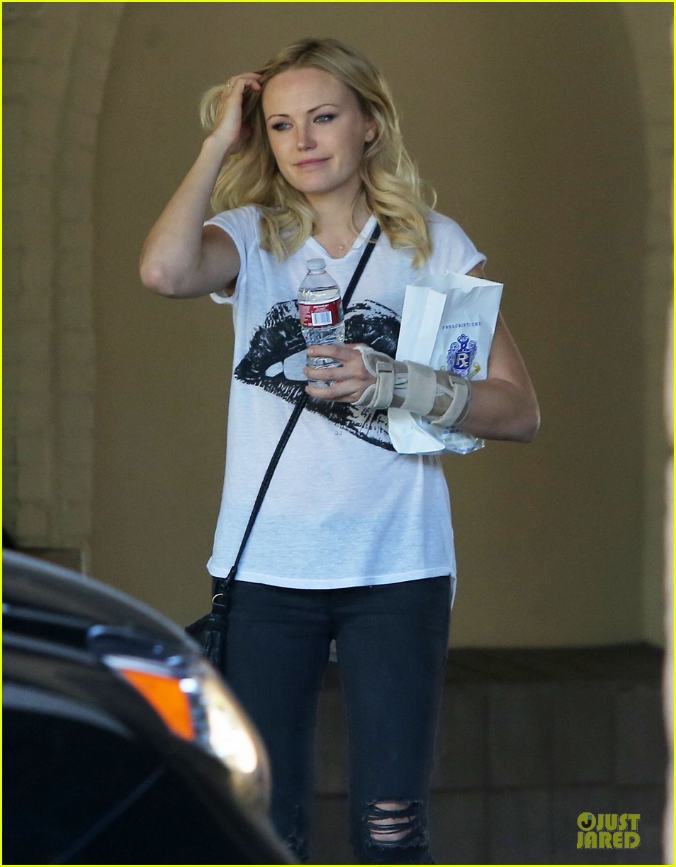 Malin Akerman Wears Arm Brace After Doctor's Visit: Photo 2984843 ...