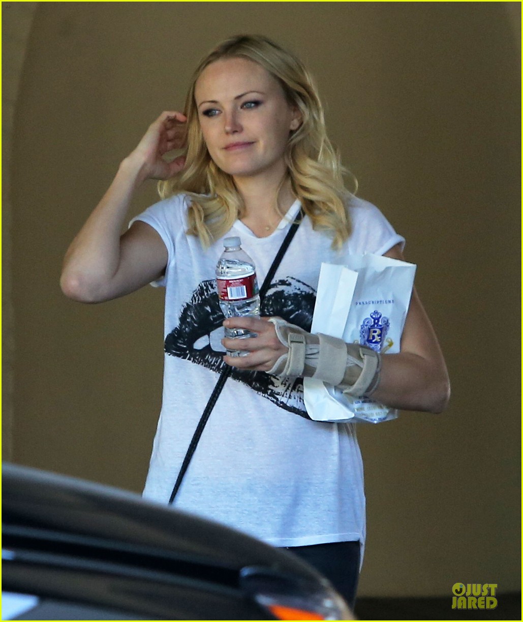 Malin Akerman Wears Arm Brace After Doctor's Visit: Photo 2984844 ...