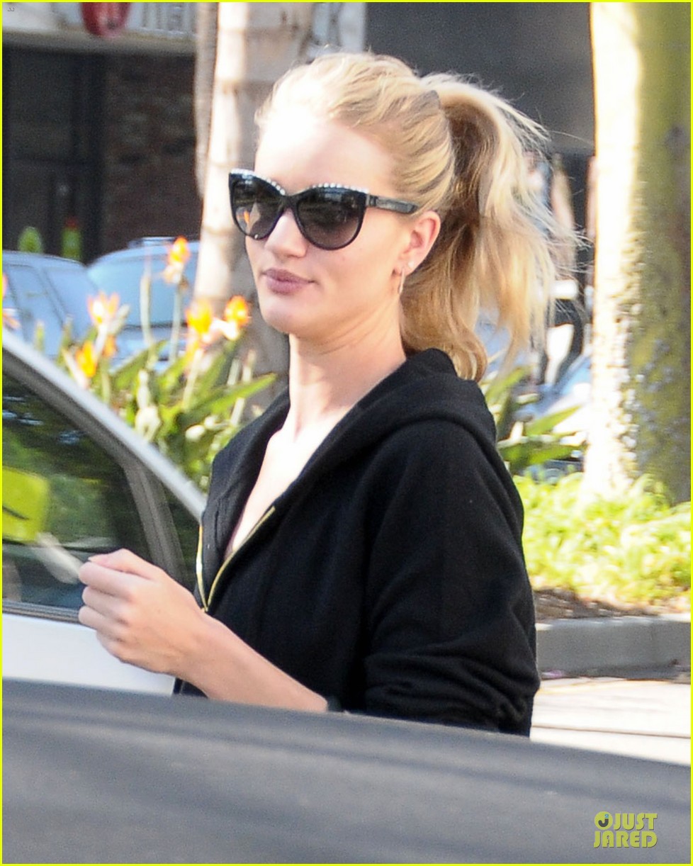 Rosie Huntington-Whiteley & Malin Akerman: Baby2Baby Gala!: Photo ...