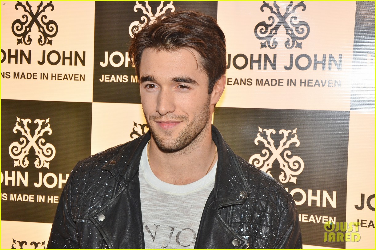 Josh Bowman: Shirtless in Brazil, 'John John' Store Opening!: Photo ...