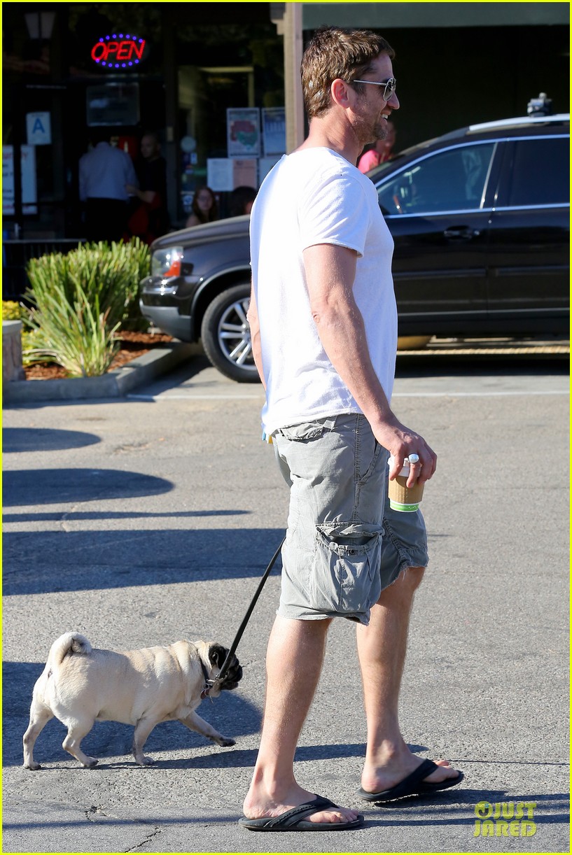 Gerard Butler: I Feel Comfortable in a Suit!: Photo 2989300 | Gerard ...