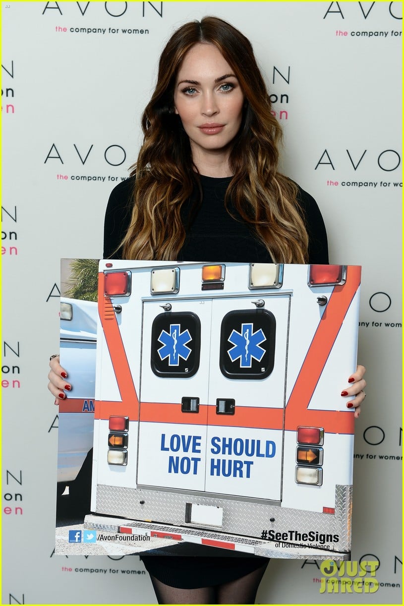 Megan Fox & Brian Austin Green: Avon's #SeeTheSigns Launch: Photo ...