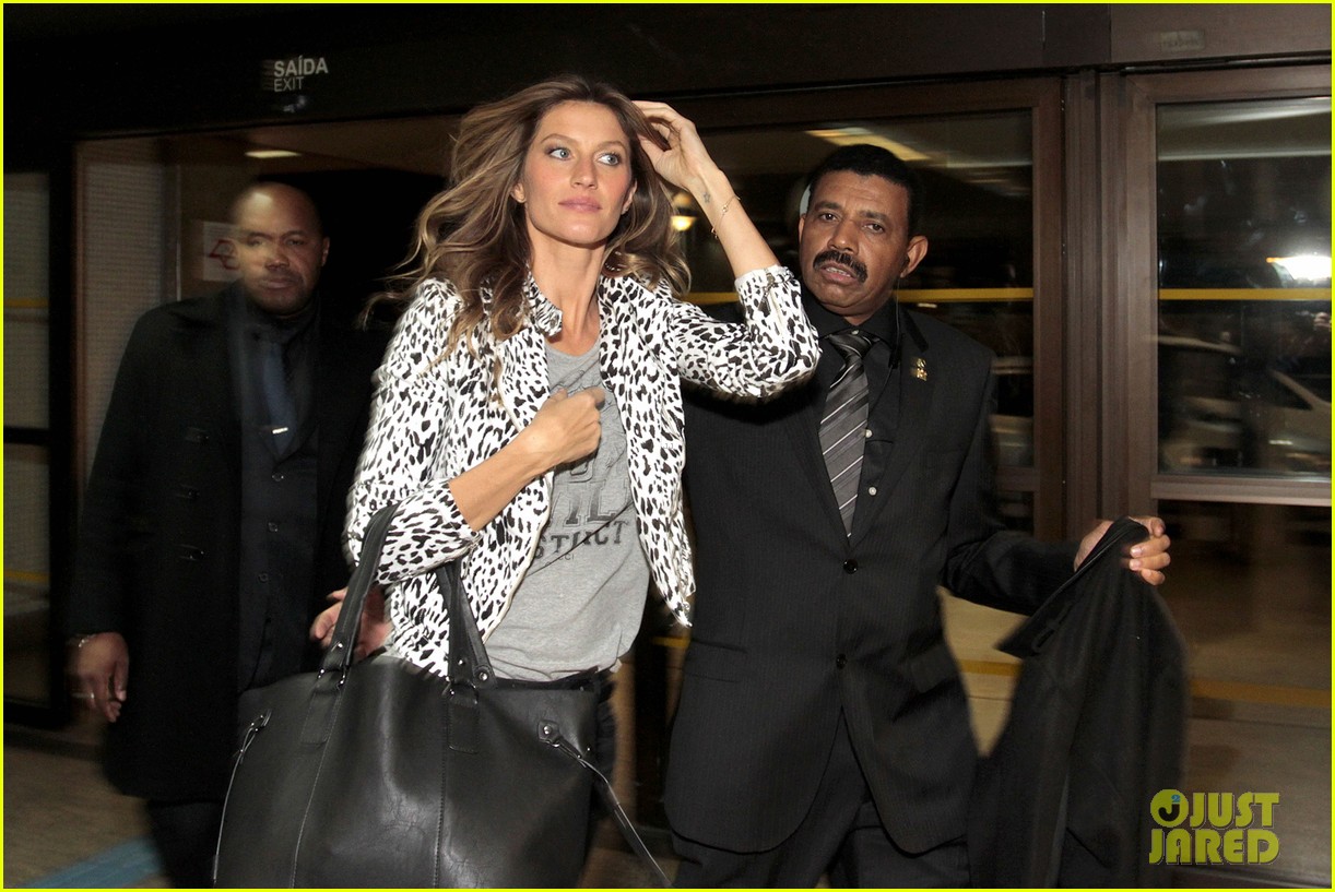 Gisele Bundchen: Good Luck Christy Turlington in NYC Marathon!: Photo ...