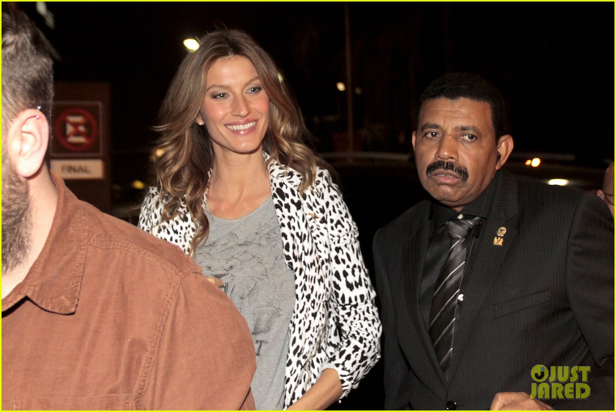 Gisele Bundchen: Good Luck Christy Turlington in NYC Marathon!: Photo ...