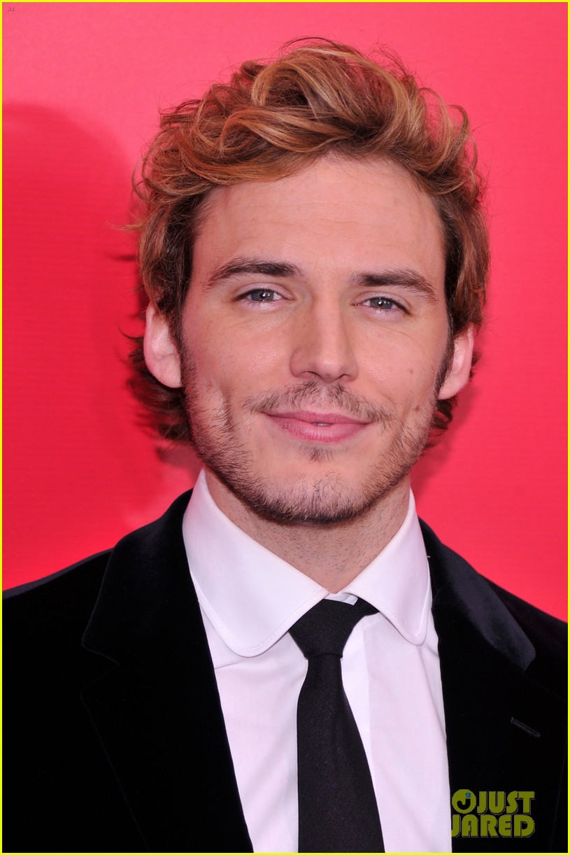 Liam Hemsworth & Sam Claflin: 'Catching Fire' NYC Premiere!: Photo ...