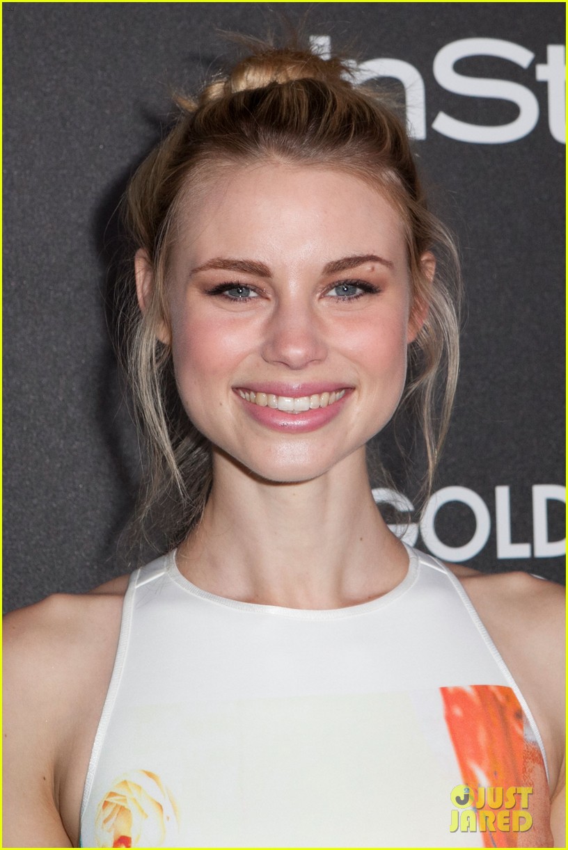 Sarah Hyland & Zoey Deutch: HFPA InStyle Party!: Photo 2997882 ...