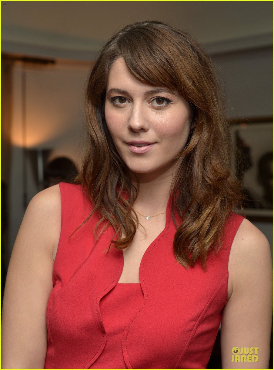 Rashida Jones & Christina Hendricks: Banana Republic L'Wren Scott ...