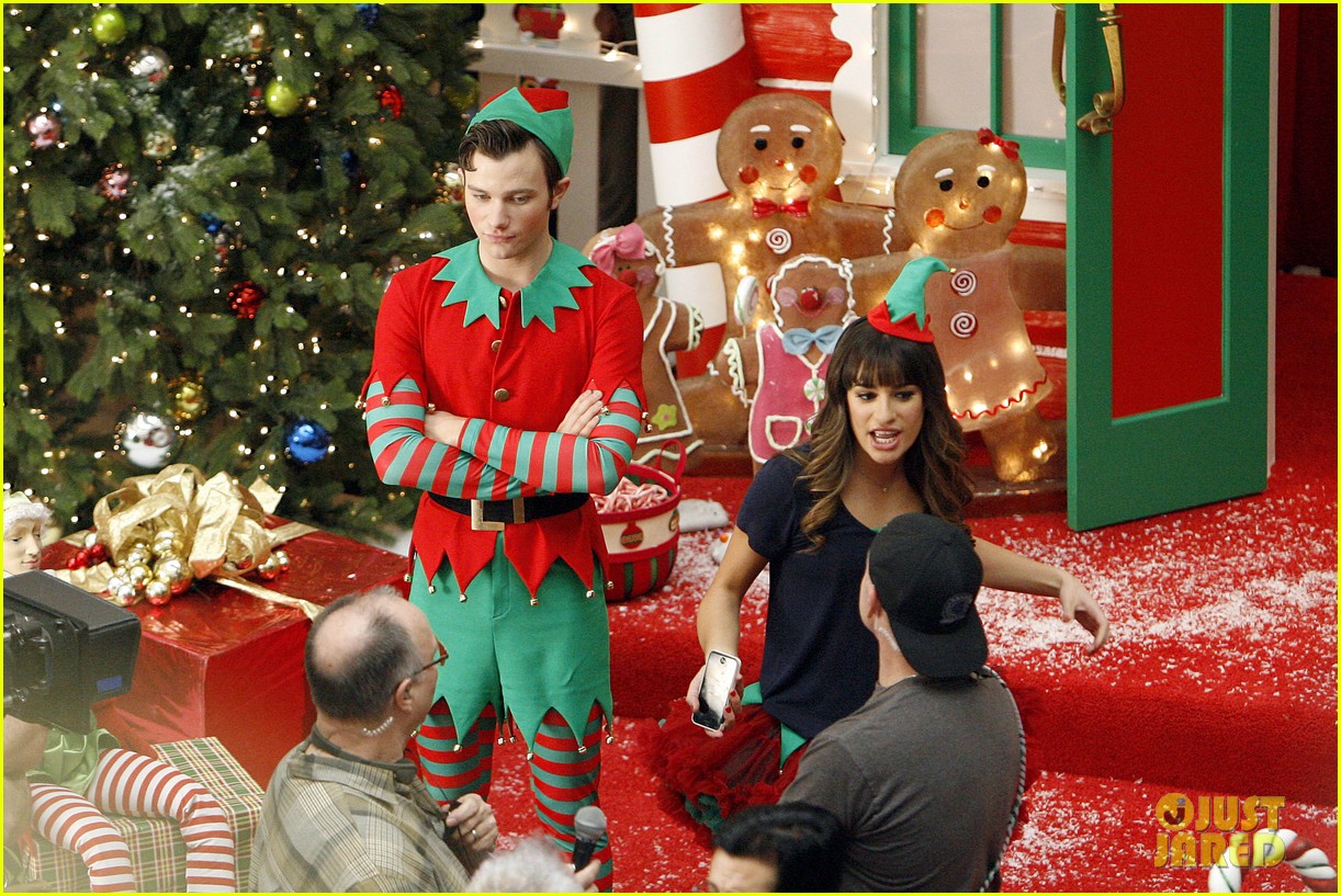 Lea Michele & Naya Rivera: Santa's Sexy Little Helpers!: Photo 2987848 | Chris Colfer, Glee, Lea ...