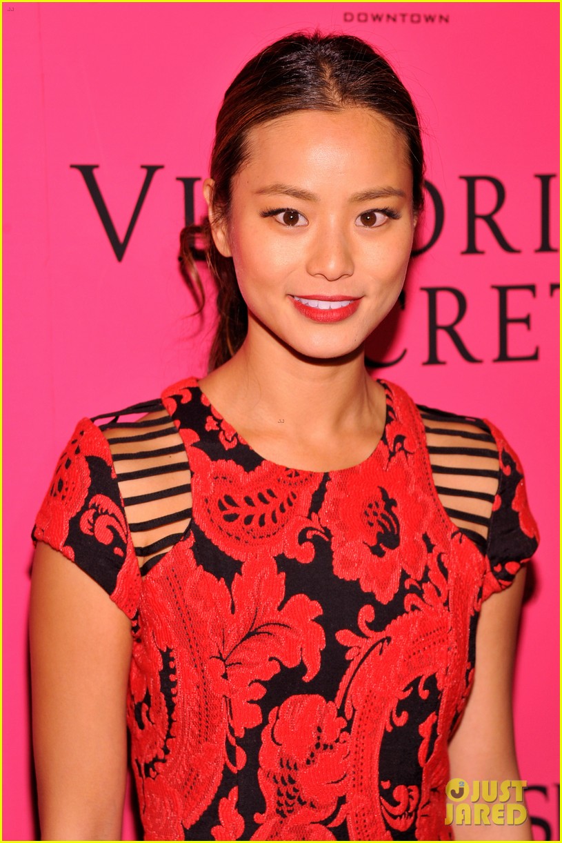 Jamie Chung & Dylan McDermott - Victoria's Secret Fashion Show After ...