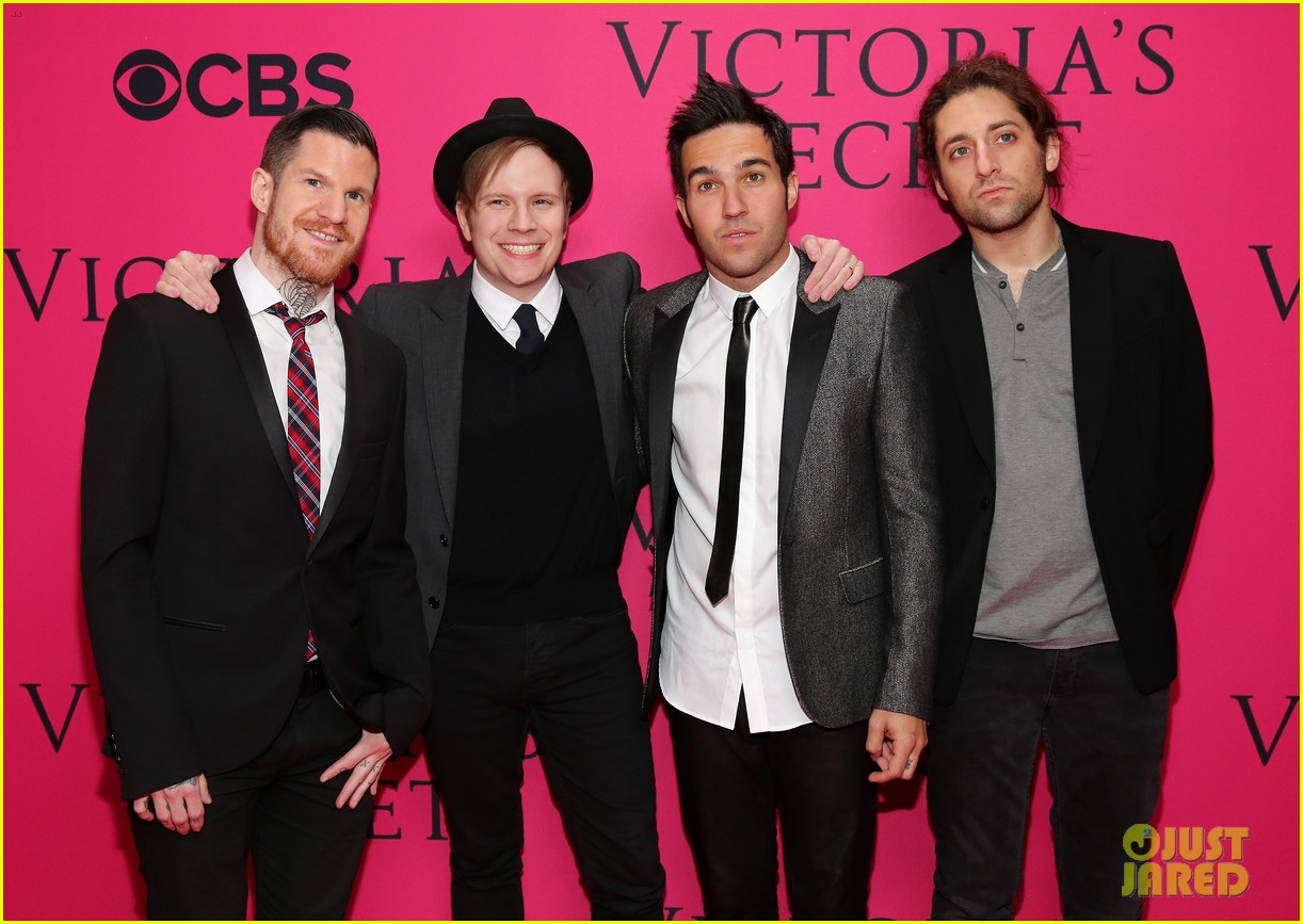 Jamie Chung & Dylan McDermott - Victoria's Secret Fashion Show After ...