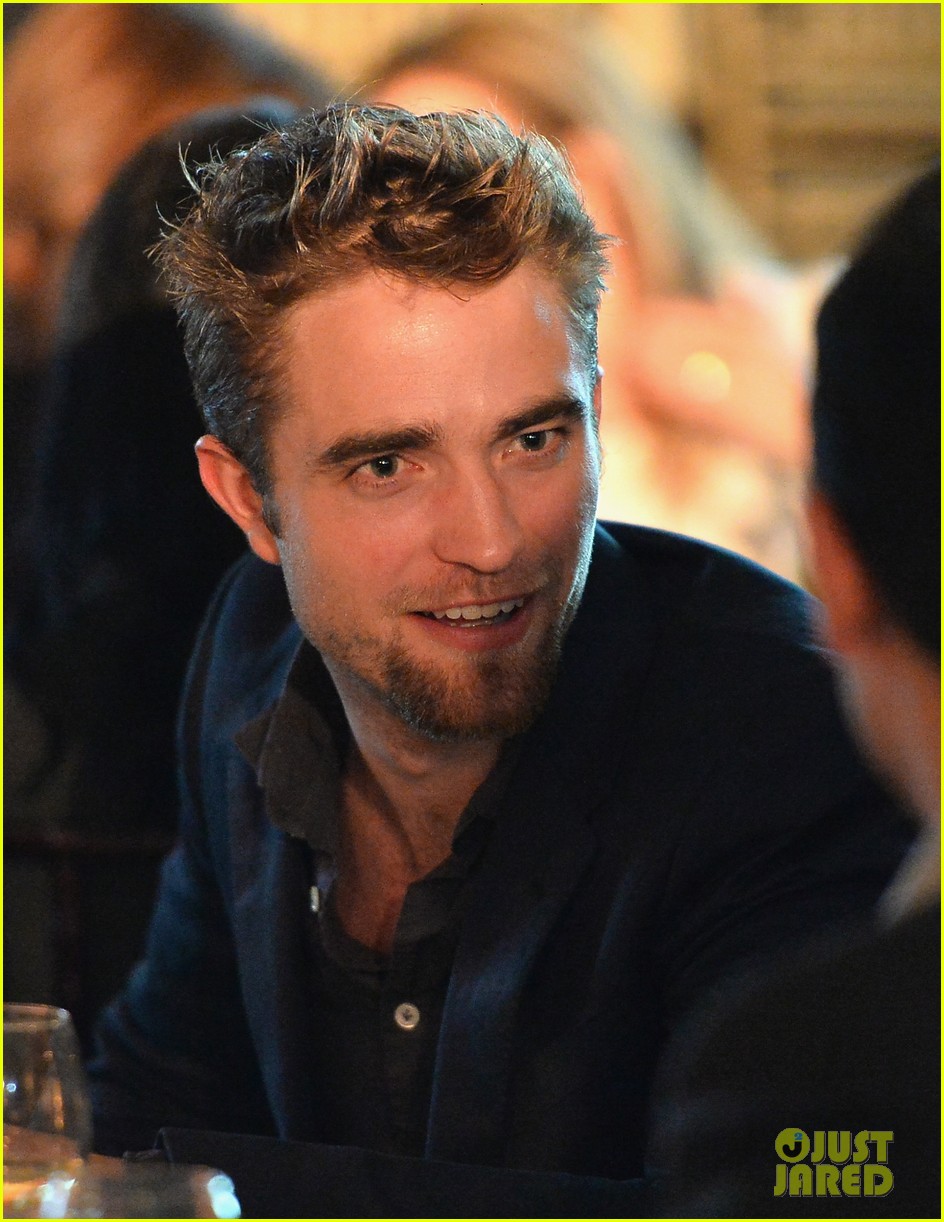 Robert Pattinson Shows Off Goatee at Go Go Gala: Photo 2993275 | Adam ...