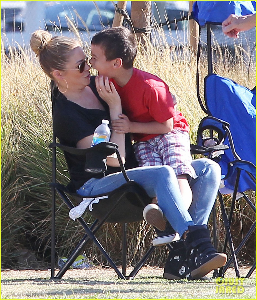 LeAnn Rimes: Soccer Game with Mason & Jake!: Photo 2985254 | Jake ...
