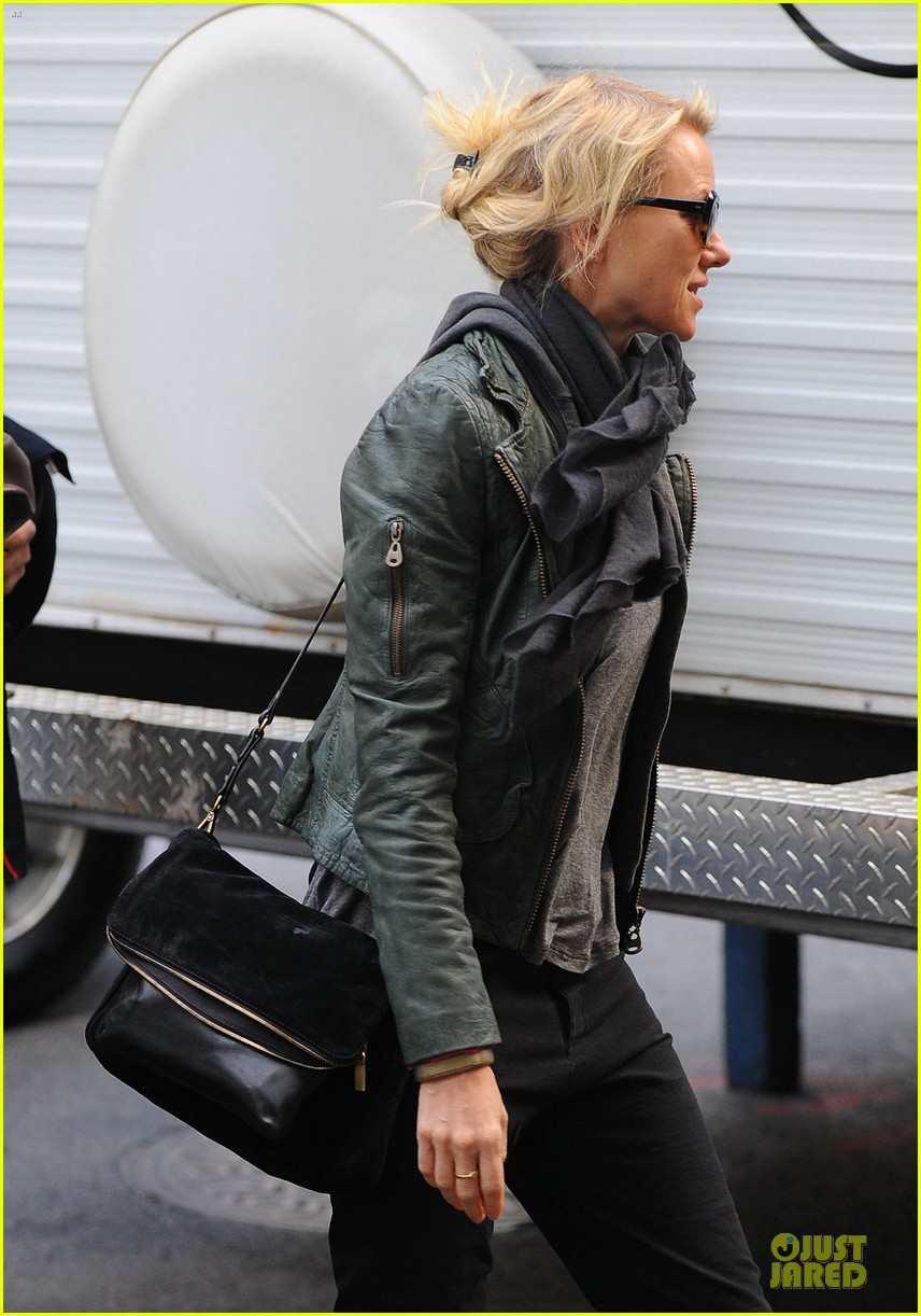 Naomi Watts: 'Frozen' NYC Screening with Sasha!: Photo 2984960 ...