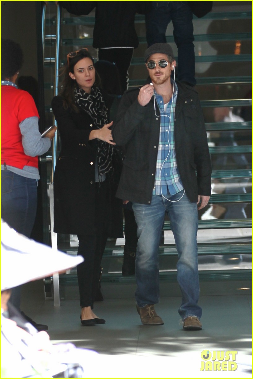 Dave & Odette Annable: Last Minute Christmas Shoppers!: Photo 3017192 ...