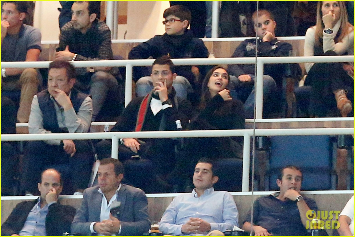 Cristiano Ronaldo & Irina Shayk: Real Madrid Spectators: Photo 3003247 ...