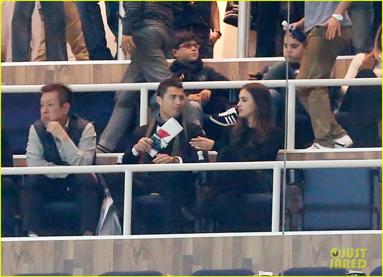Cristiano Ronaldo & Irina Shayk: Real Madrid Spectators: Photo 3003252 ...
