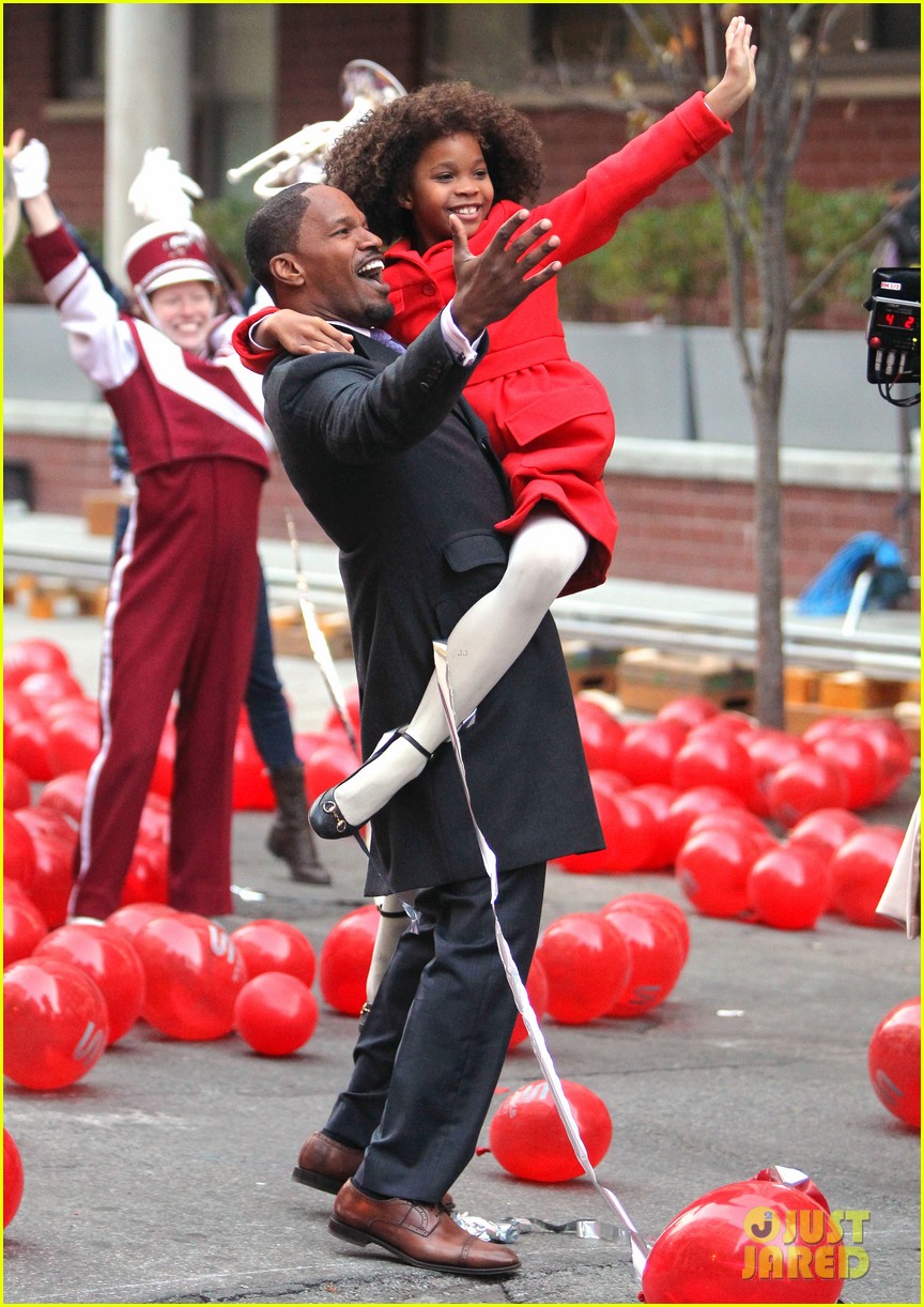 Cameron Diaz & Jamie Foxx Film Big Dance Scene for 'Annie': Photo ...