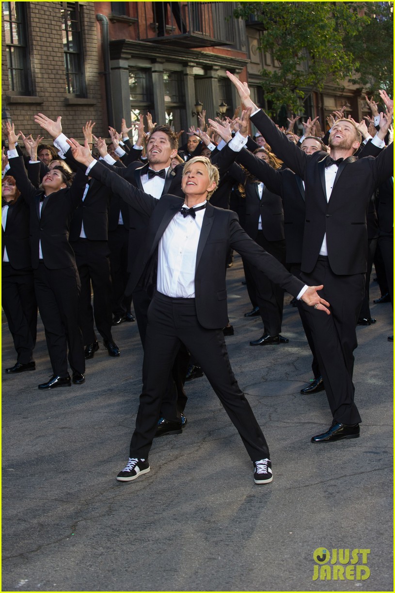 Ellen DeGeneres Dances in the Streets in First Oscars Promo!: Photo ...
