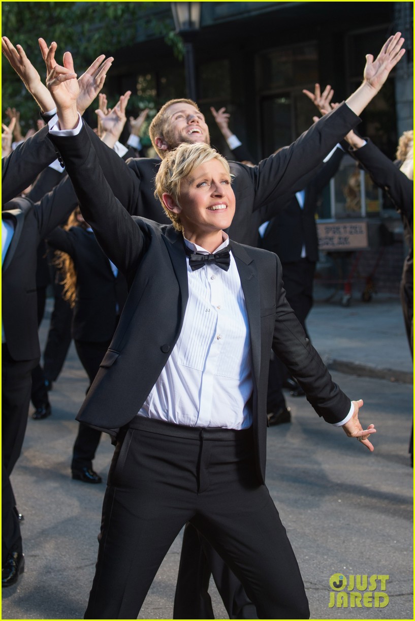 Ellen DeGeneres Dances in the Streets in First Oscars Promo!: Photo ...