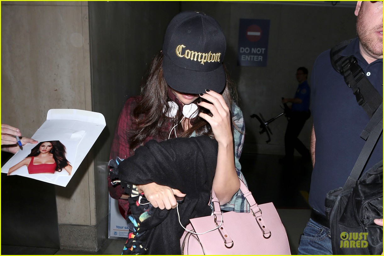 Selena Gomez: Help Me Make a Difference with Salvation Army!: Photo ...