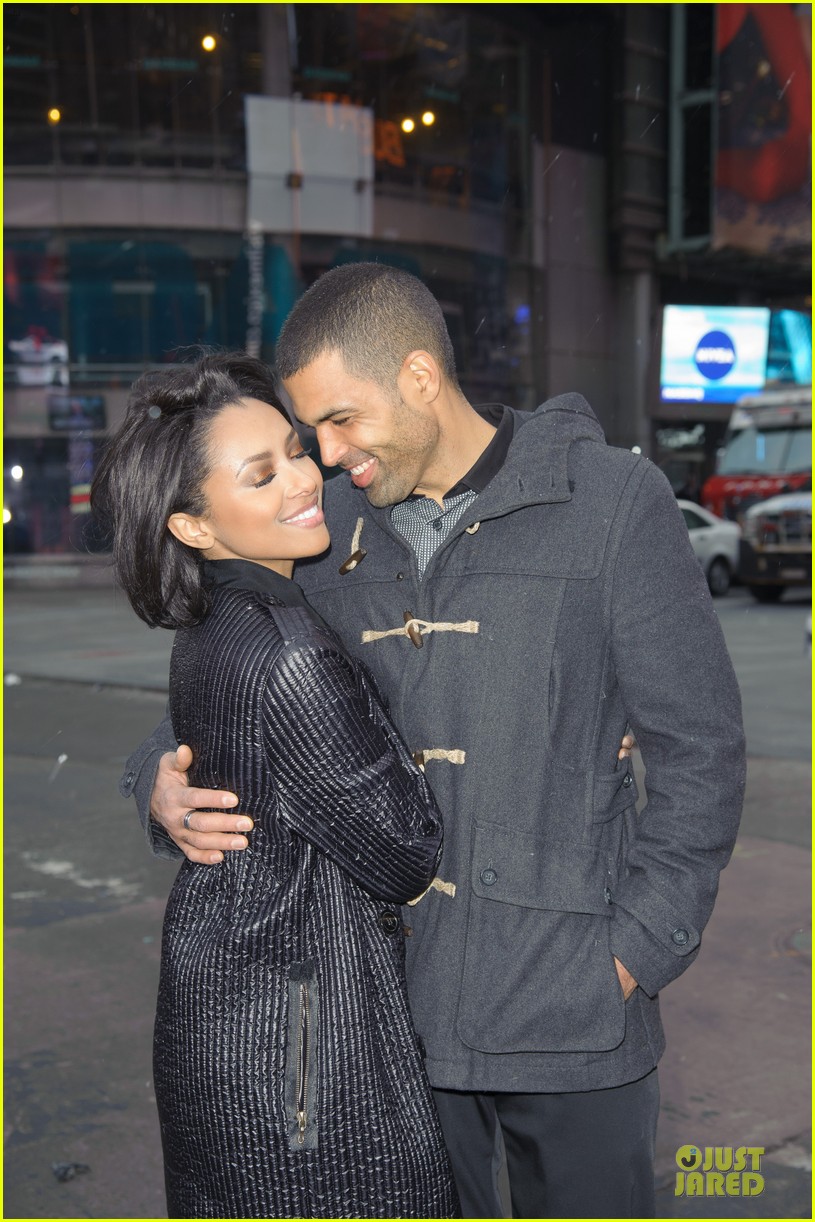 Kat Graham & Cottrell Guidry: New Year's Eve Kiss!: Photo 3020635 ...