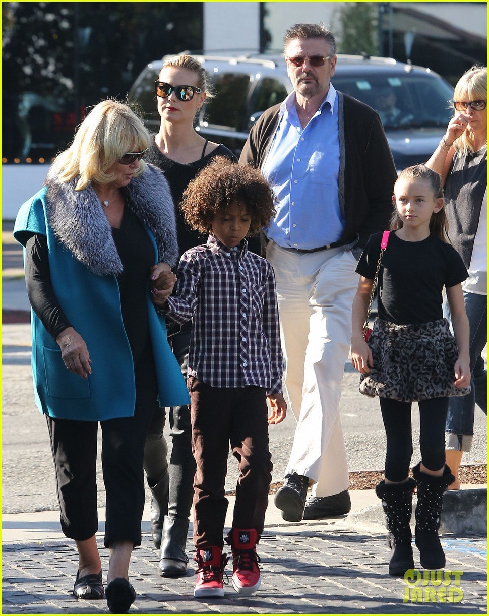 Heidi Klum: Sunday Lunch with Her Parents & the Kids!: Photo 3003318 ...