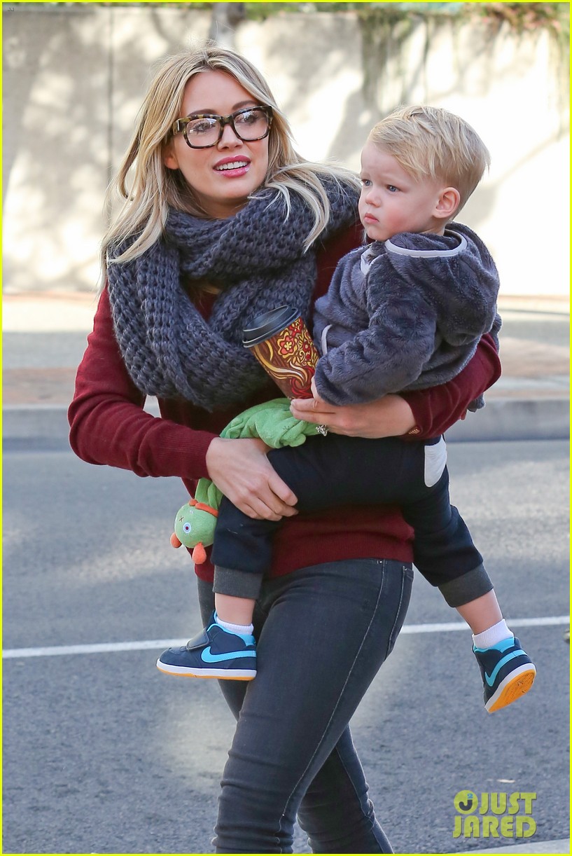Hilary Duff: Busy Weekend with Her Boys!: Photo 3007817 | Celebrity ...