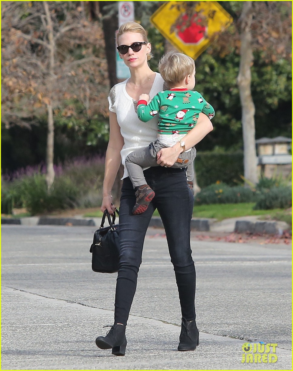 January Jones & Her Little Man Xander Are in the Xmas Spirit!: Photo ...
