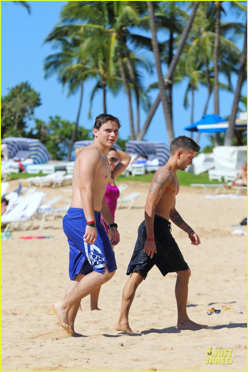 Prince Jackson: Shirtless Holiday Vacation in Hawaii!: Photo 3017495 ...