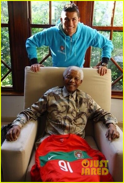 Cristiano Ronaldo: Wax Figure Unveiling in Madrid!: Photo 3007374 ...