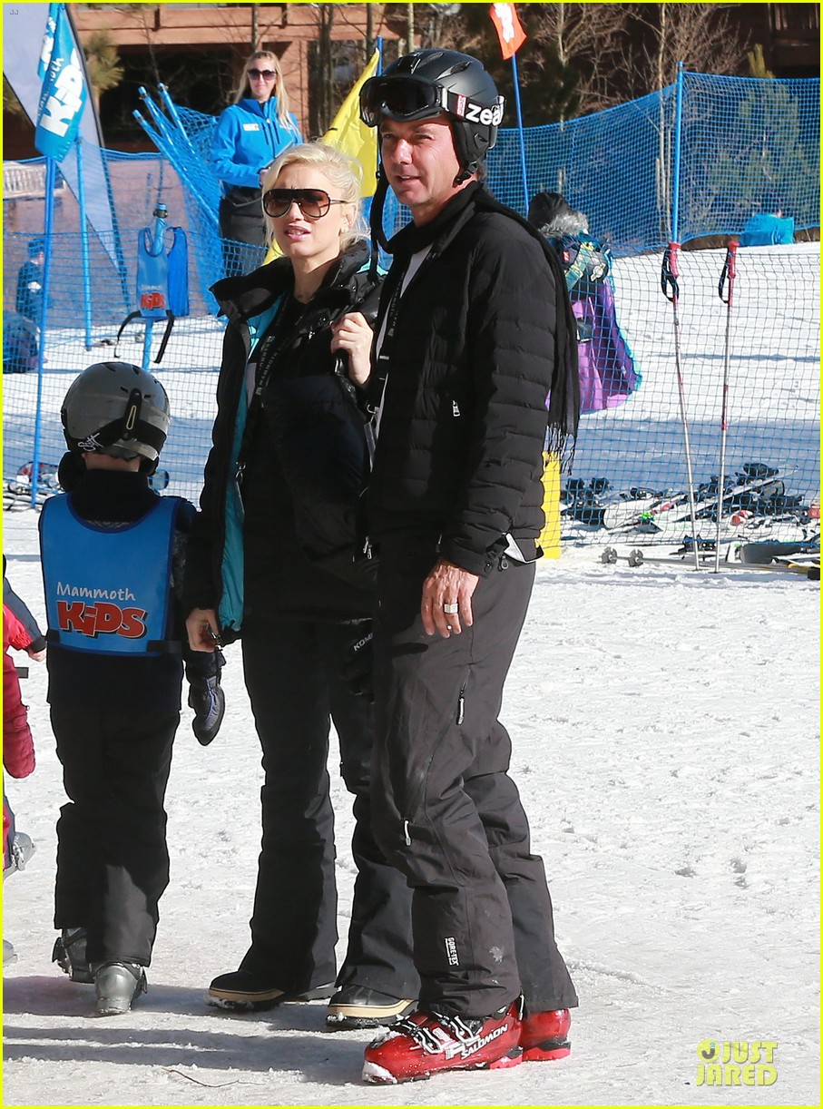 Gwen Stefani & Seal: Warm Hug in Snowy Mammoth!: Photo 3020113 ...