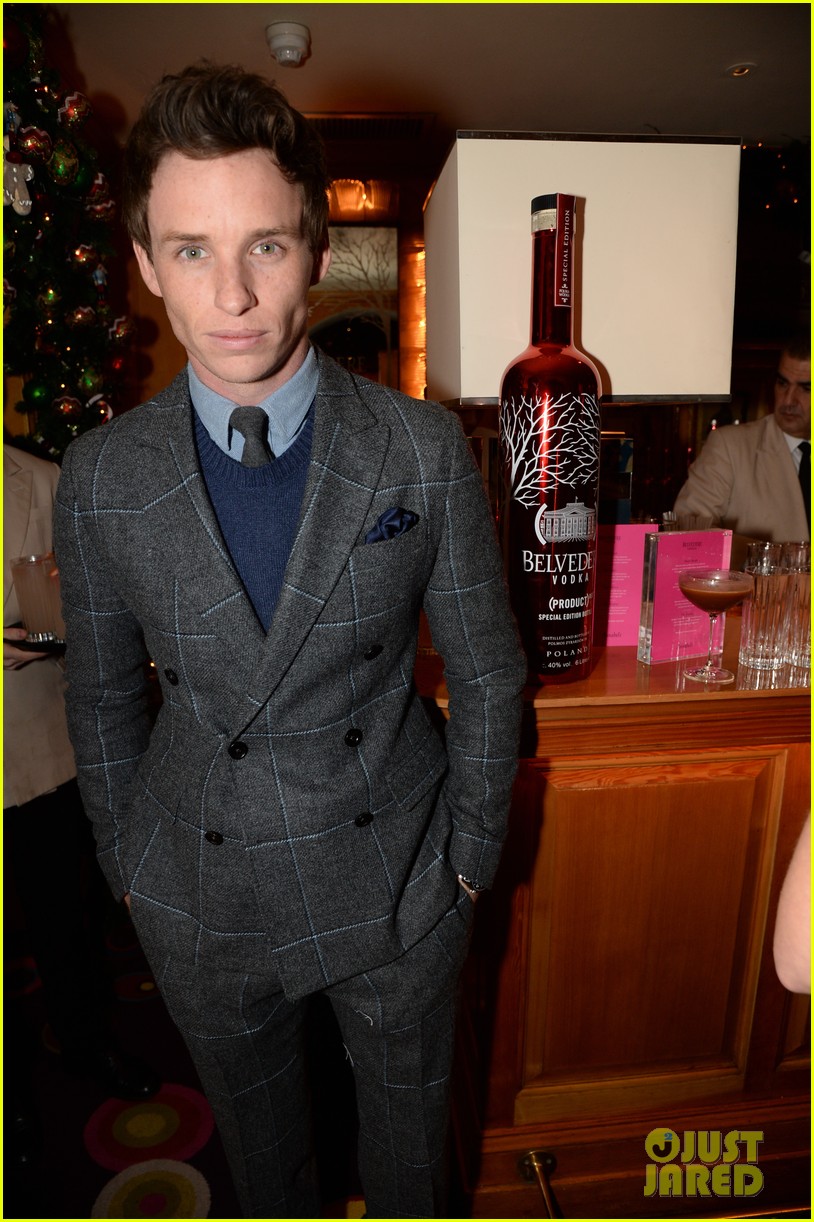 Emma Watson & Douglas Booth: Lady Gaga Concertgoers!: Photo 3006988 ...