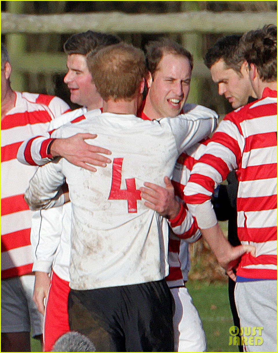 Prince William & Prince Harry Hug After Charity Soccer Match!: Photo ...
