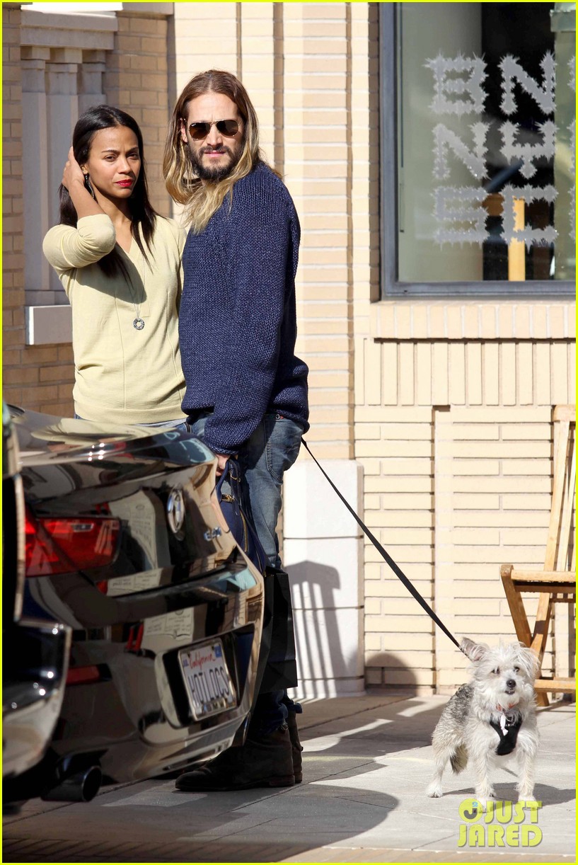 Zoe Saldana & Marco Perego: Christmas Shopping Couple!: Photo 3016340 ...