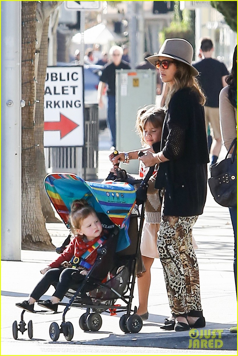 Jessica Alba: 'No Better Way to Start Our Year' Than in Cabo!: Photo ...