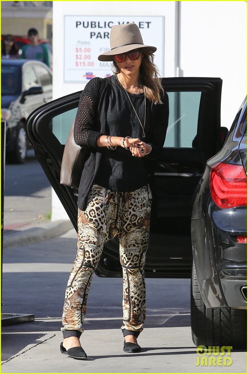 Jessica Alba: 'No Better Way to Start Our Year' Than in Cabo!: Photo ...