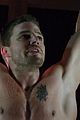 Stephen Amell: Ridiculously Ripped Abs in Shirtless ‘Arrow’ Stills ...