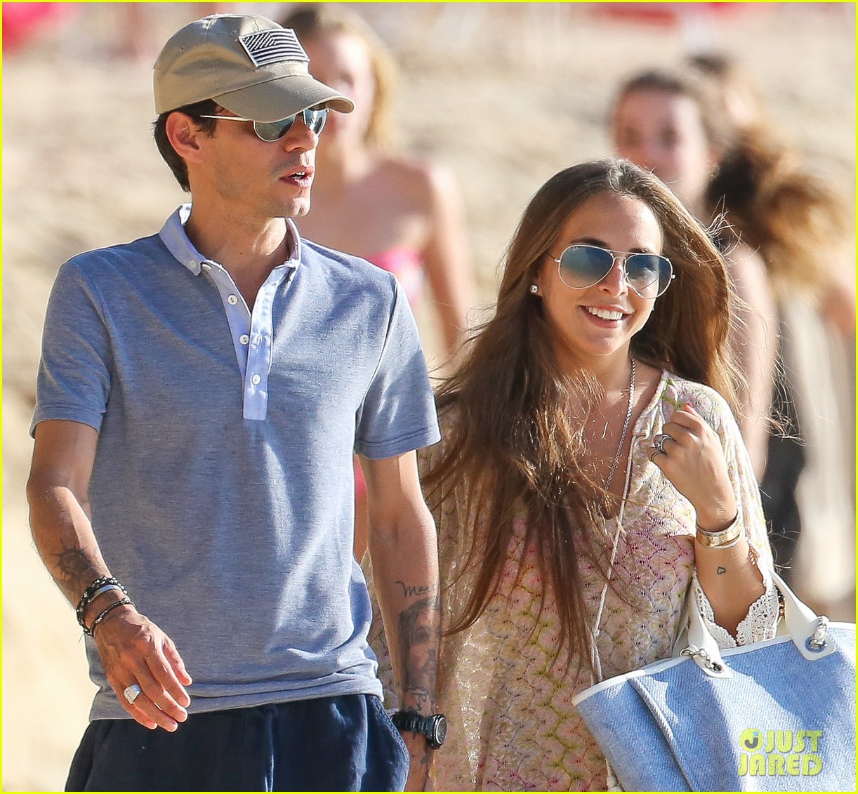 Marc Anthony & Chloe Green Spend New Year's Day in Barbados: Photo ...