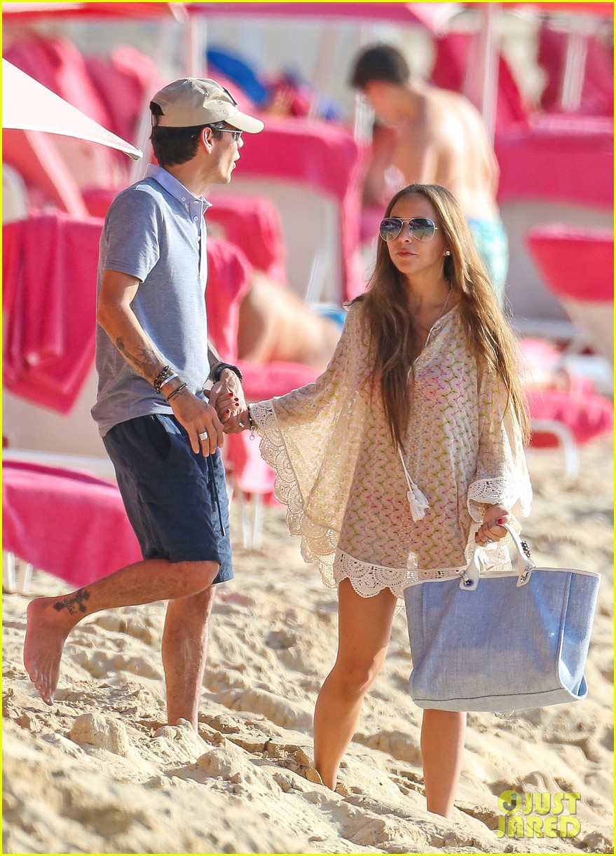 Marc Anthony & Chloe Green Spend New Year's Day in Barbados: Photo ...