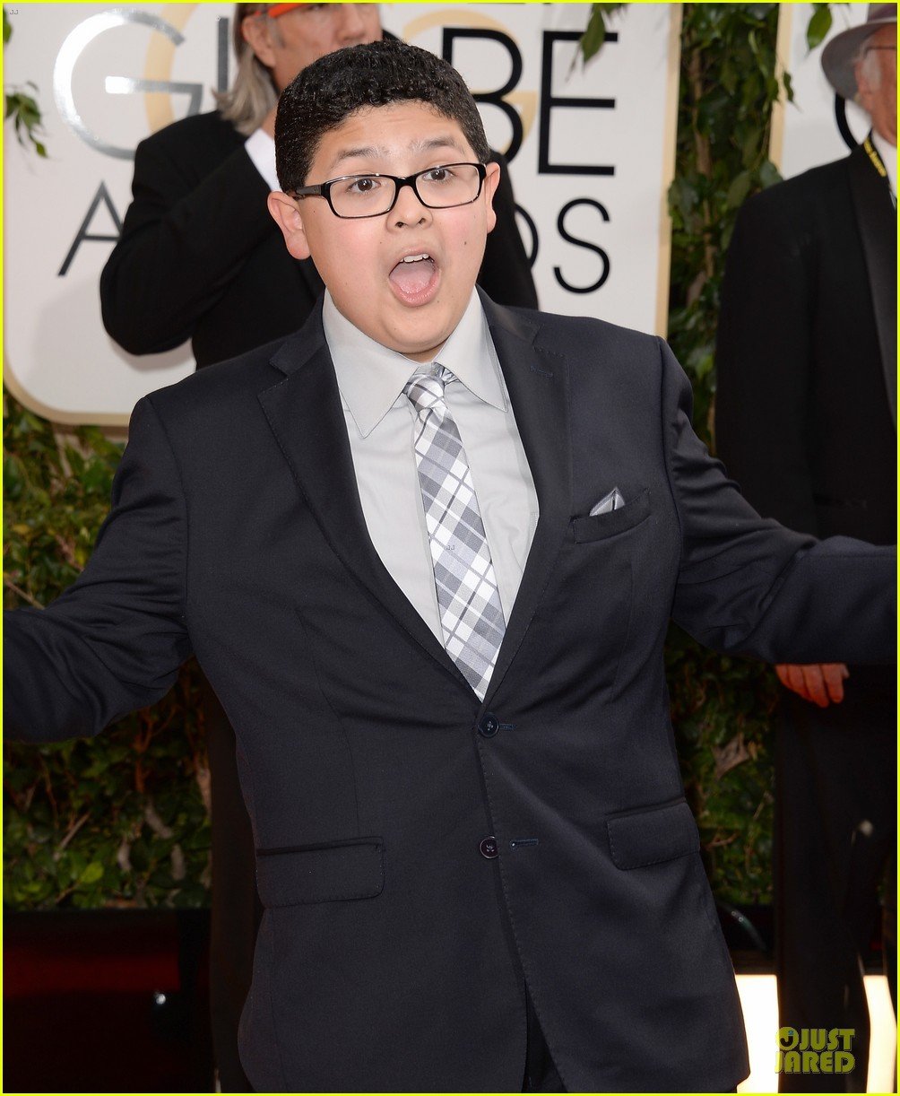 Ty Burrell & Ed O'Neill - Golden Globes 2014 Red Carpet: Photo 3029780 ...