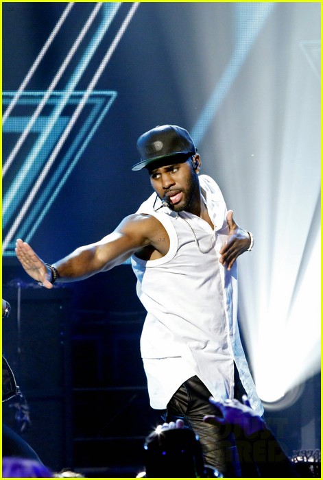 Jason Derulo Performs on 'New Year's Rockin' Eve 2014' (Video): Photo ...