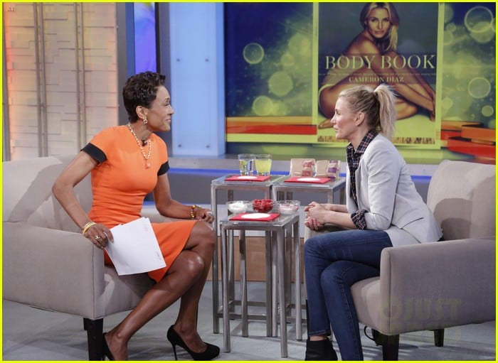 Cameron Diaz & Lena Dunham Meet at 'Good Morning America': Photo ...