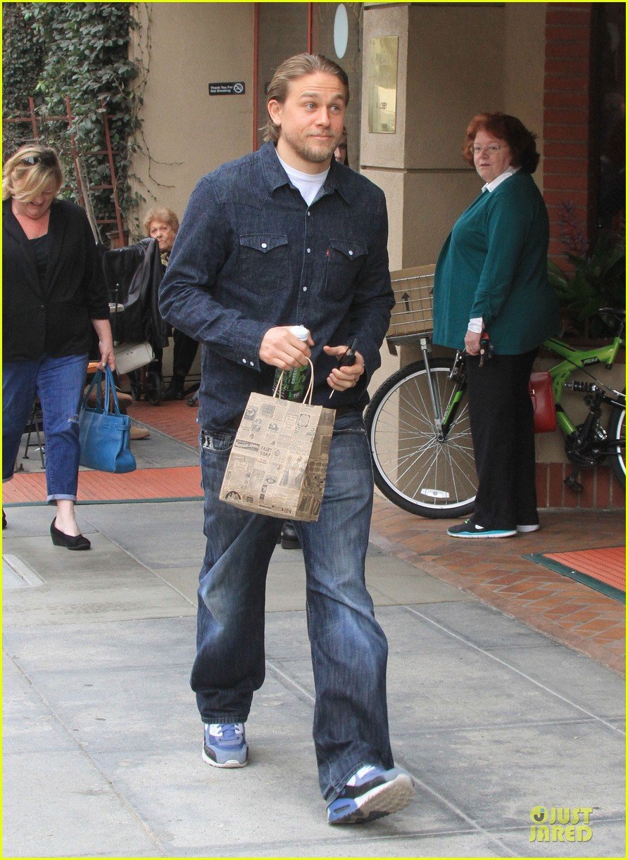 Charlie Hunnam: 'Sons of Anarchy' Adds Drea De Matteo as Series Regular ...