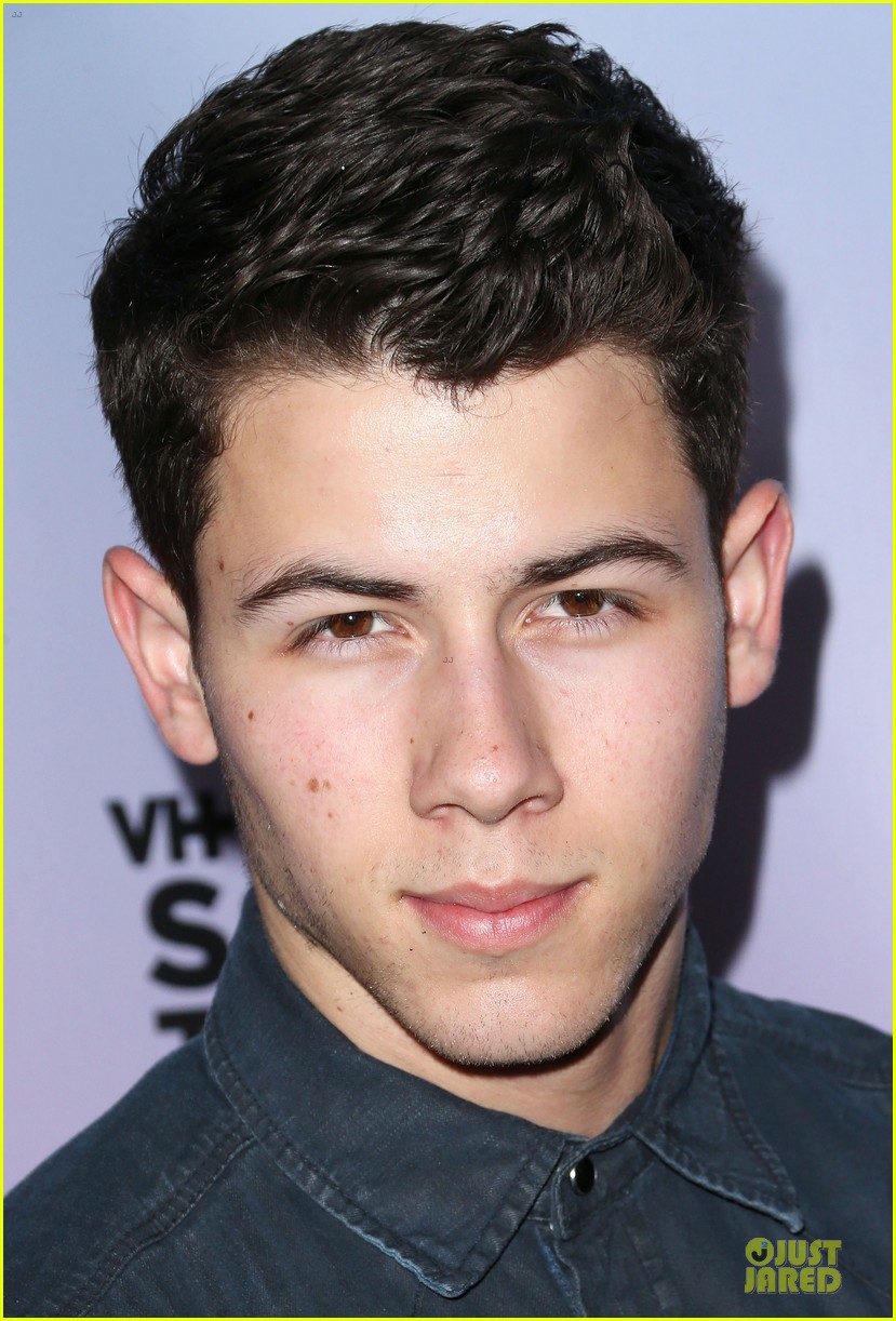 Nick & Joe Jonas: Friends 'N' Family Pre-Grammy Party!: Photo 3040099 ...