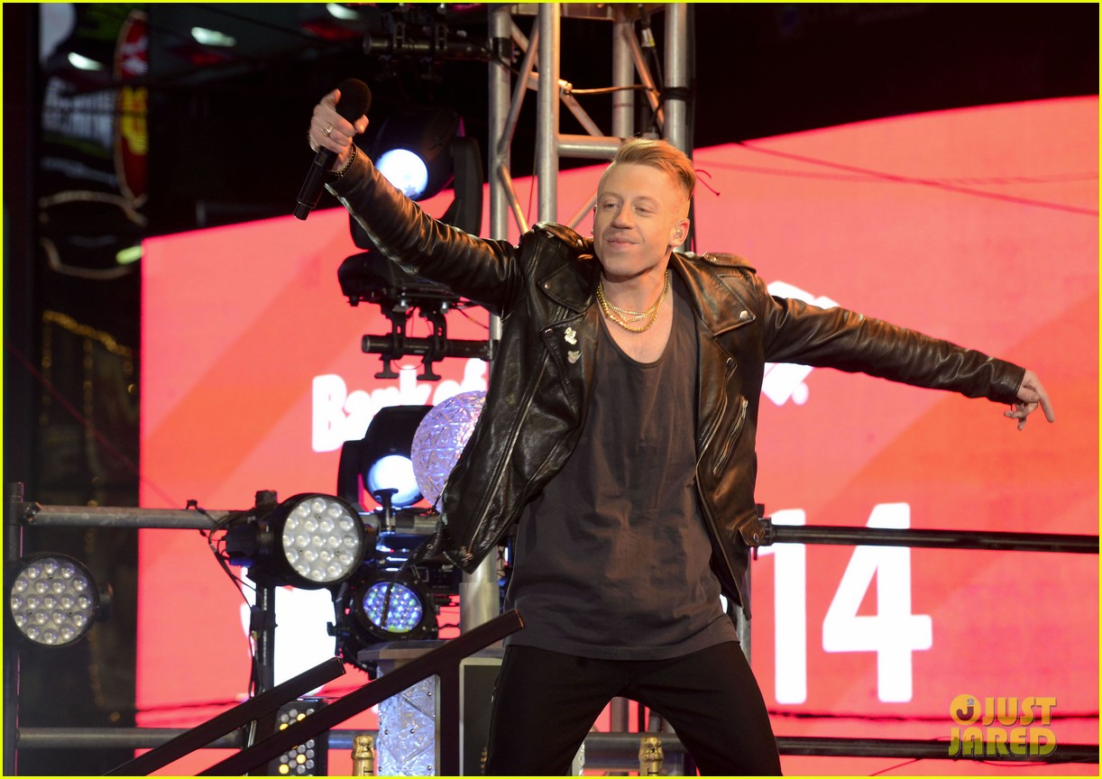 Macklemore & Ryan Lewis: New Year's Eve 2014 Performance - Watch Now ...