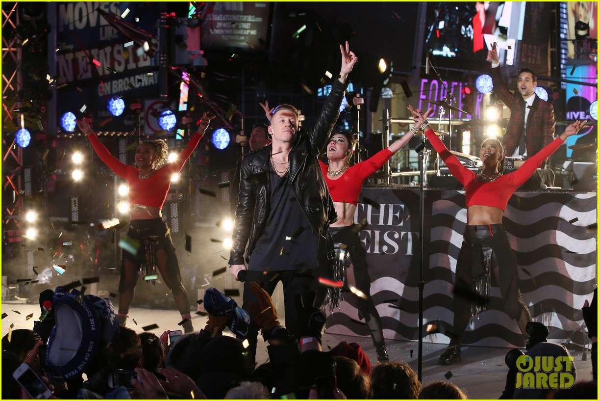 Macklemore & Ryan Lewis: New Year's Eve 2014 Performance - Watch Now ...