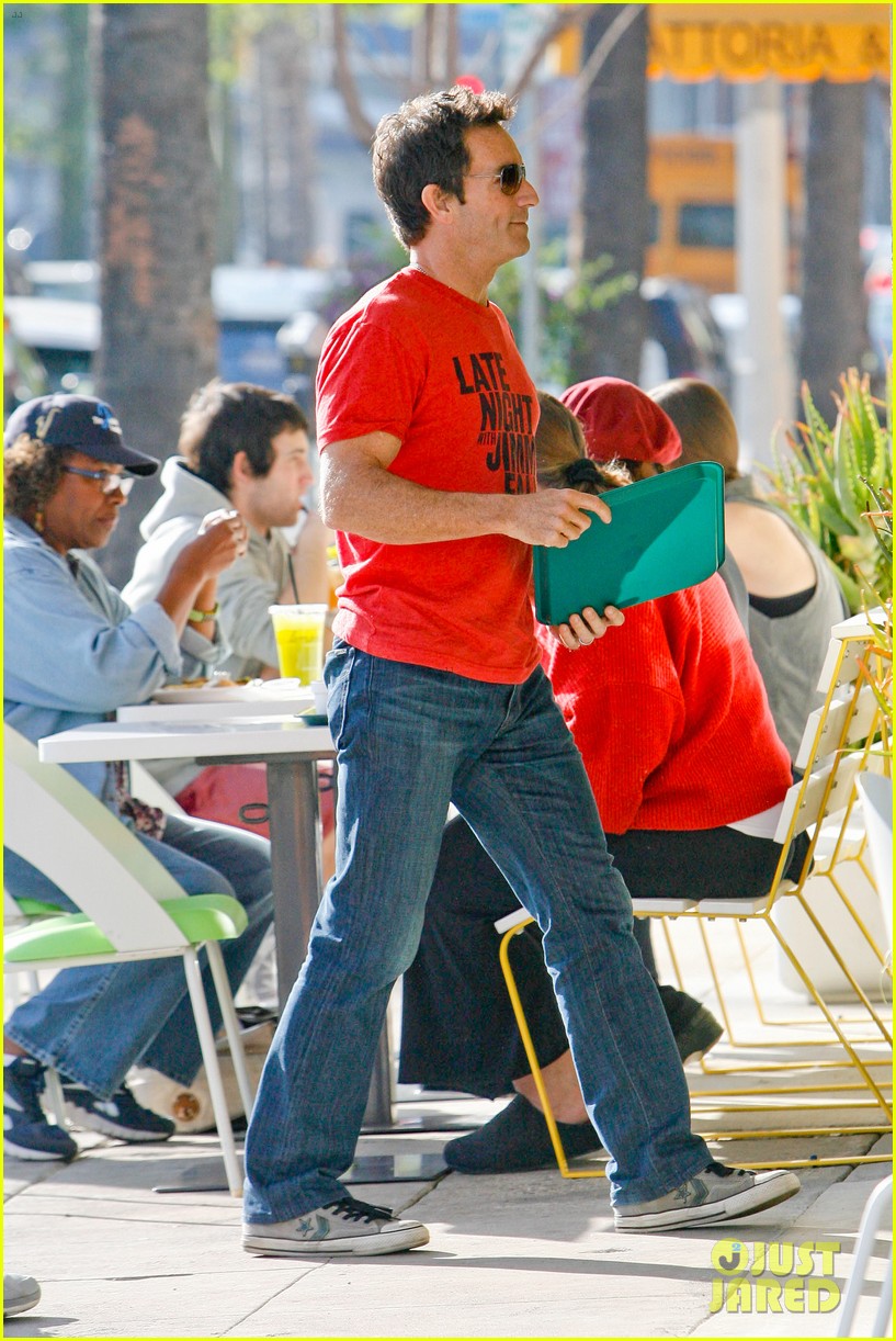 Survivor's Jeff Probst Shows Off Ripped Shirtless Body at 52!: Photo ...